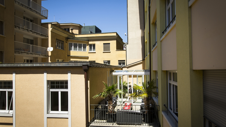 Alpadia Montreux Sprachschule Schweiz