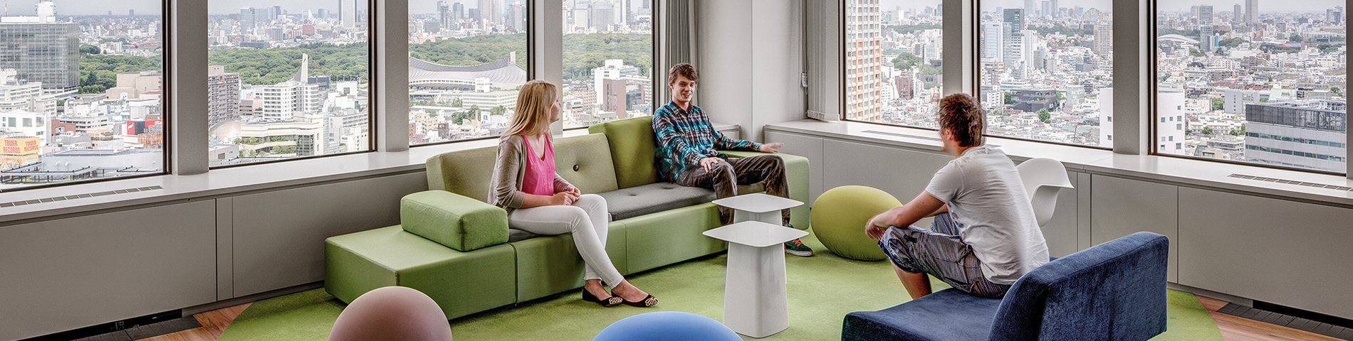 EF International Language Center 東京校｜日本語学校 | % ペイレス