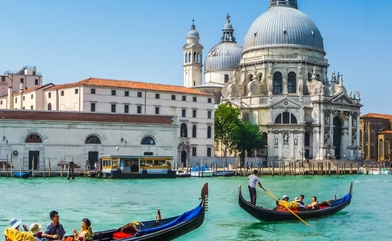 Mejores escuelas de inglés en Venecia - Cursos de inglés | 135 Comentarios