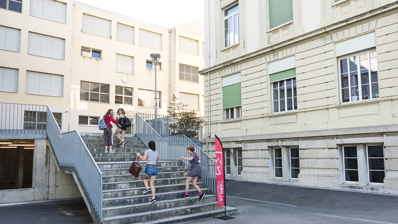 Alpadia Montreux French School Switzerland