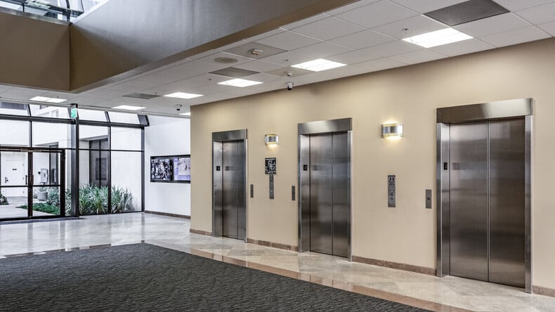 American English Language School Los Angeles | Pay Less