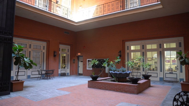 California Language Academy San Diego USA | Pay Less