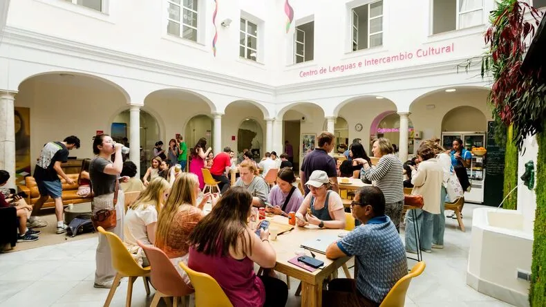 clic International House Sevilla | Uncensored Reviews