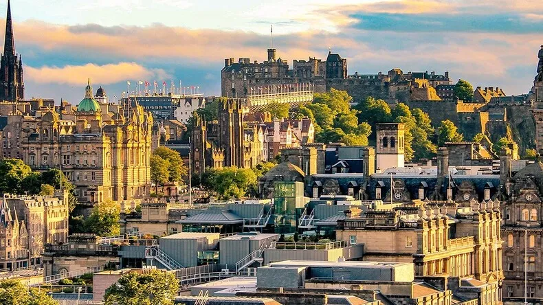 Concorde International Home Language Tuition Edimburgo Reserva con ...