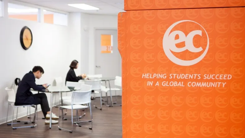 EC English 30+ Vancouver English School | Pay Less