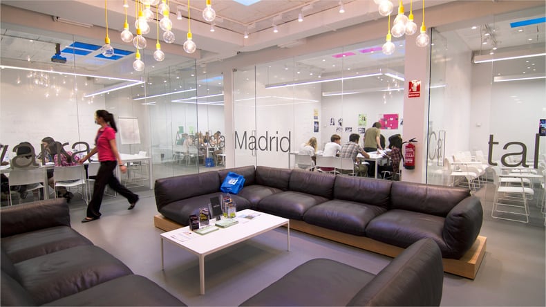 EF International Language Center Barcelona | Pay Less