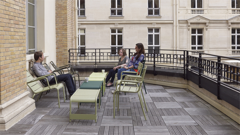 EF International Language Center Paris | Pay Less