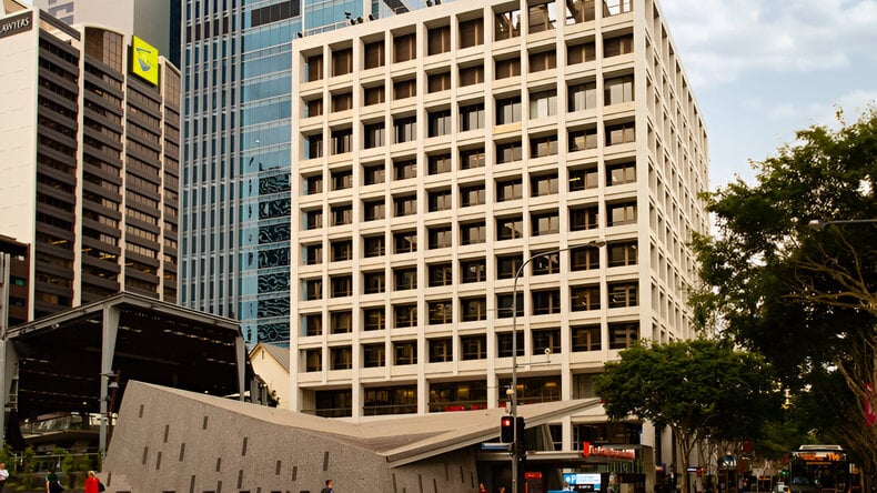 English Path Brisbane English School | Pay Less