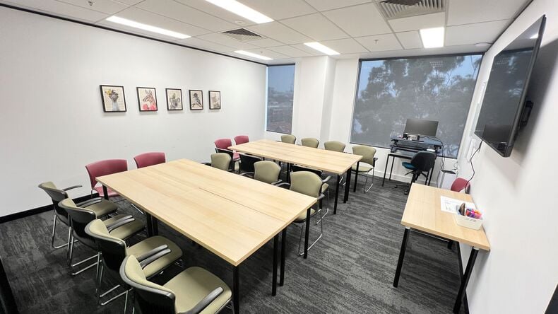 Focus Language School Melbourne Australia | Pay Less