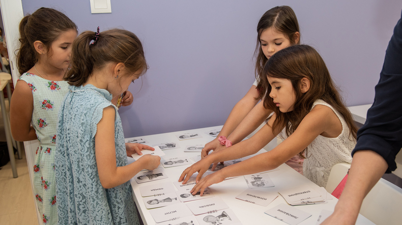 Headway Institute Dubai Arabic School | Pay Less