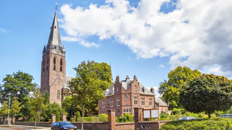 Influent Eindhoven Discount Reservation. Dutch Language School in ...