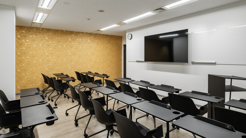 ISI Career and Language Academy - Shibuya-Harajuku Campus Tokyo | Paga ...