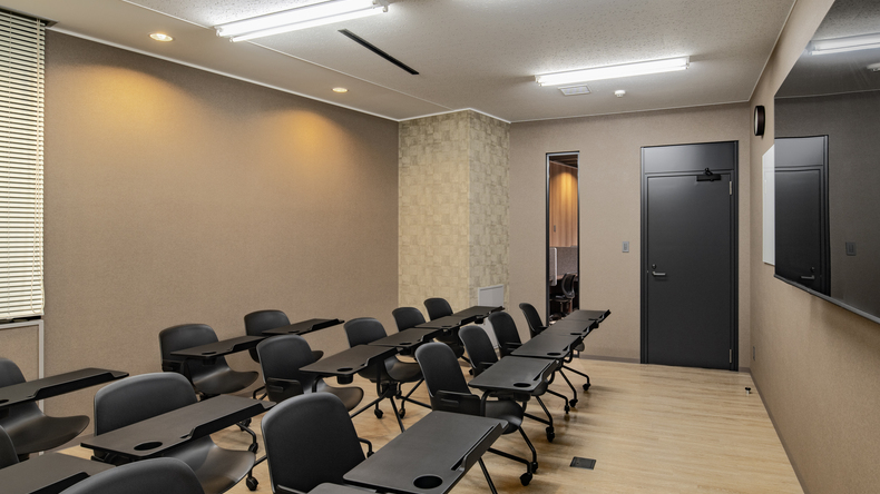 ISI Career and Language Academy - Shibuya-Harajuku Campus Tokyo | Pay Less