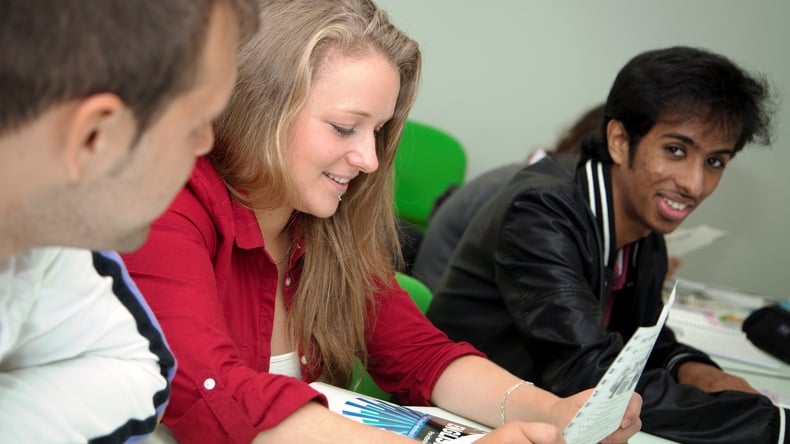 Live Language English School Glasgow | Reviews