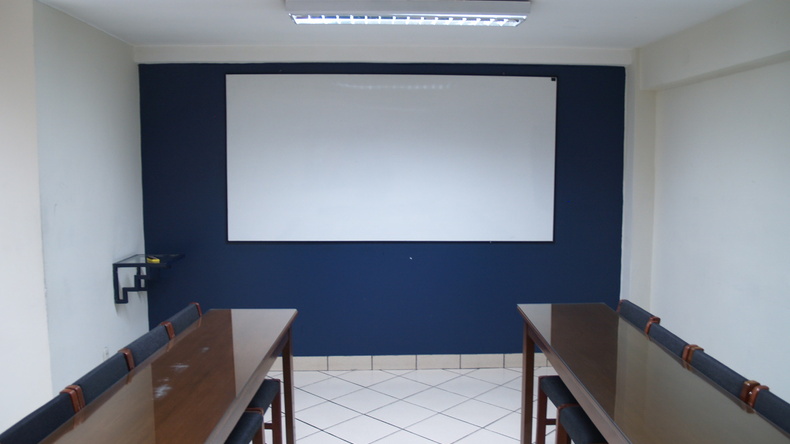 Máximo Nivel Cuzco | 17 Uncensored Reviews | % Pay Less Here