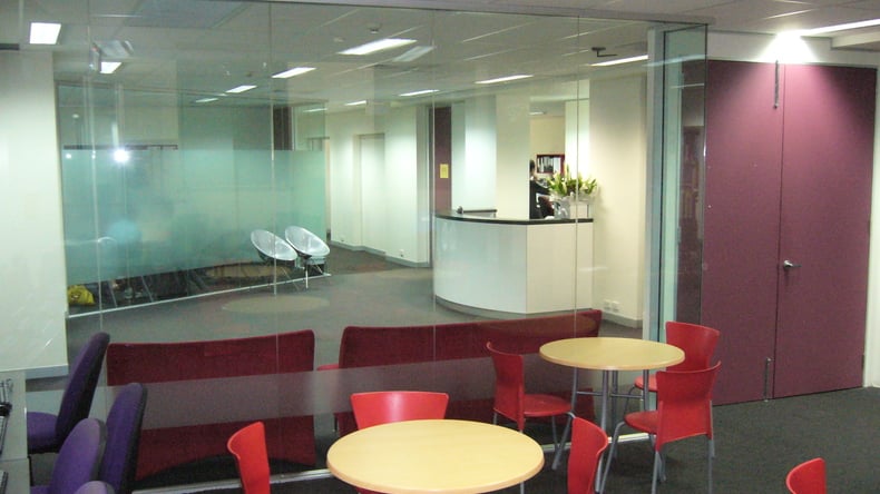 OHC English Brisbane Australia | 4 Uncensored Reviews