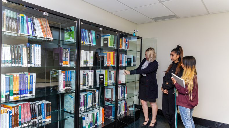 OHC English Gold Coast | 3 Uncensored Reviews