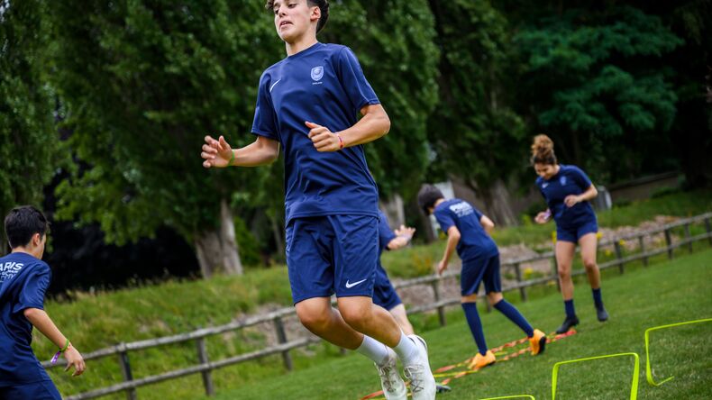 Samiad Summer School Surrey English School | Pay Less