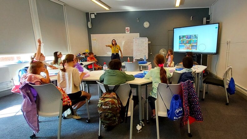 Skola London English School | 15 Uncensored Reviews