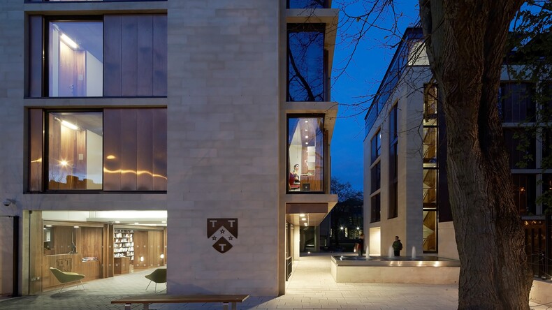 Sol Camps Oxford English School UK | Pay Less