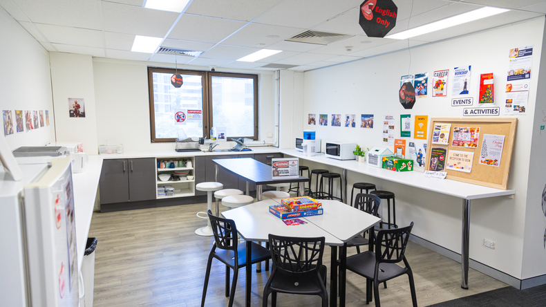 SPC - Sun Pacific College Brisbane | Pay Less