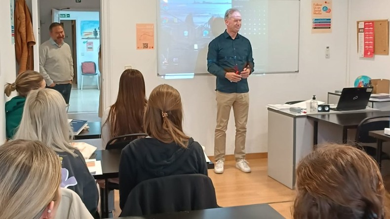 Vamos Madrid Spanish School | 3 Uncensored Reviews