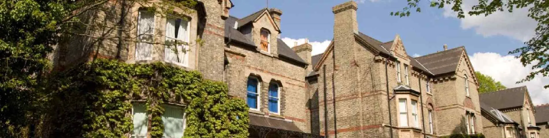 Studio Cambridge Summer Centre - Sir Michael | Pay Less
