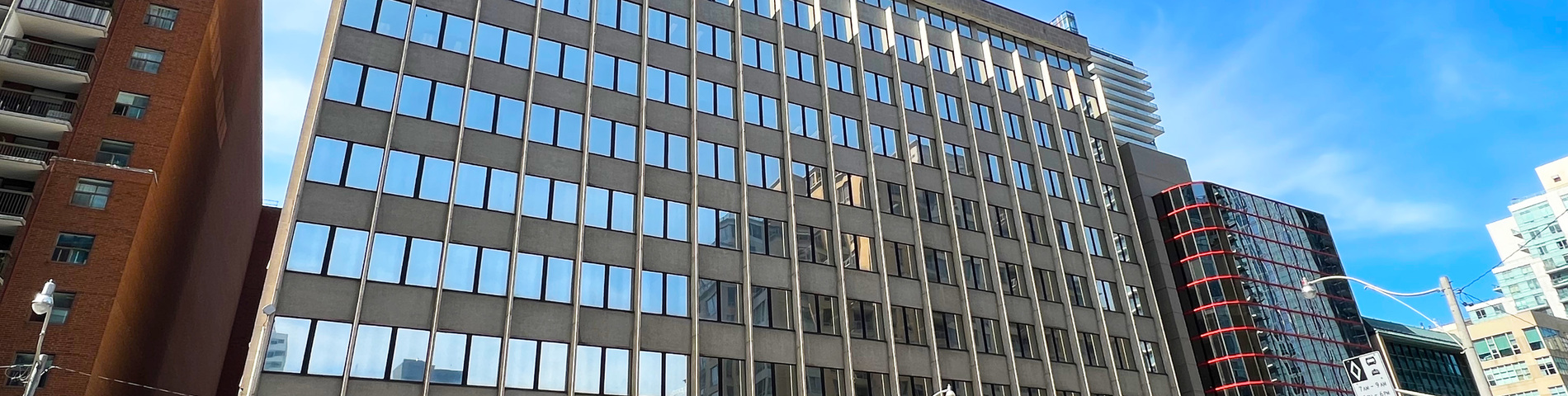 Upper Madison College/ UMC Toronto English School Canada