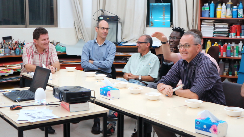 Hanbridge Mandarin School 深圳 语言培训学校 中国 | 享受优惠价